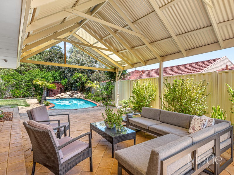 9 Atkinson Gardens, Leeming, WA 6149 - Property Details