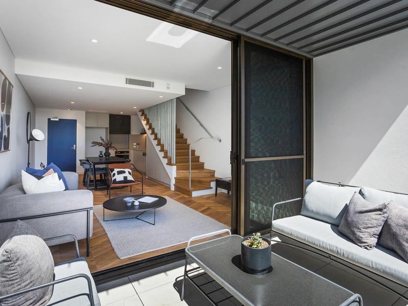 302/21 Henley Street, Como, WA 6152 - Property Details