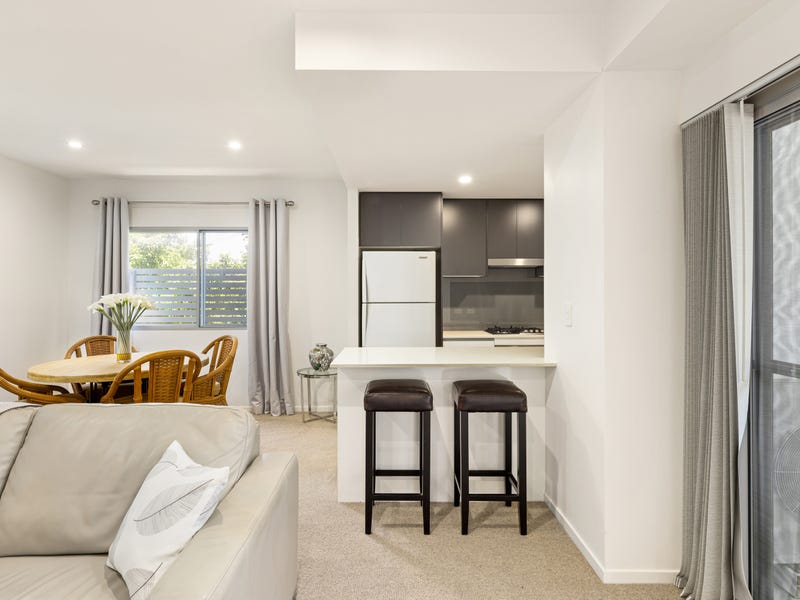 7/27 York Street, Indooroopilly, Qld 4068 - Property Details