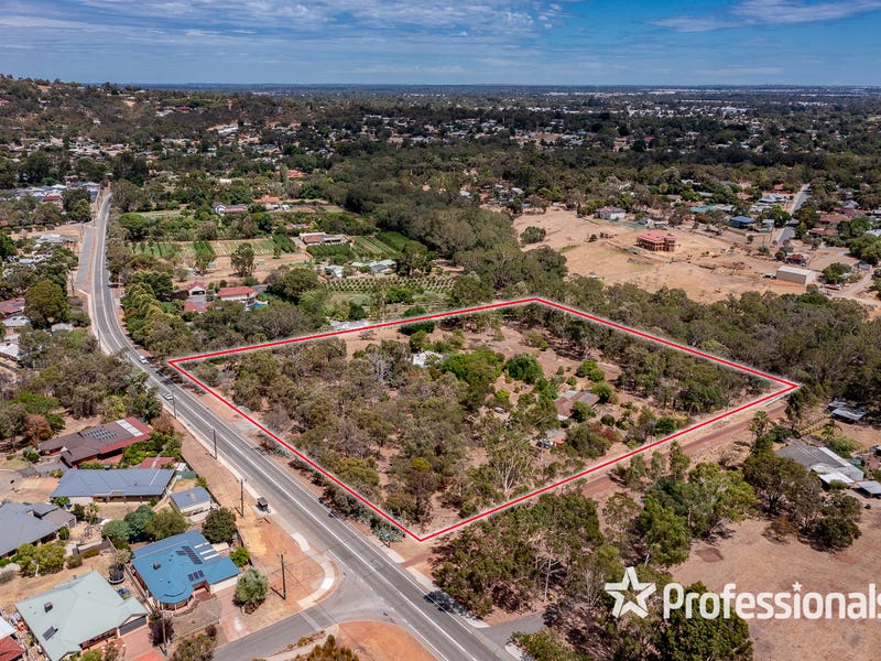 172 Brookton Highway, Kelmscott, WA 6111 - Property Details