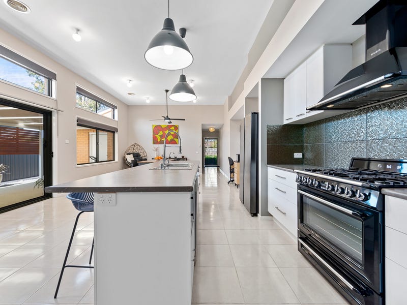 1B Rachel Court, Sale, Vic 3850 - Property Details