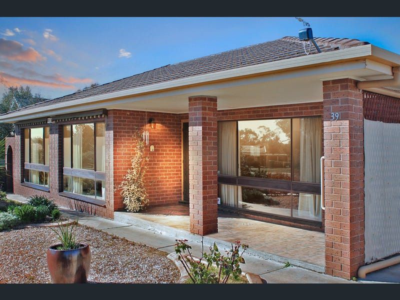 39 Victoria Street, Eaglehawk, VIC 3556 - realestate.com.au