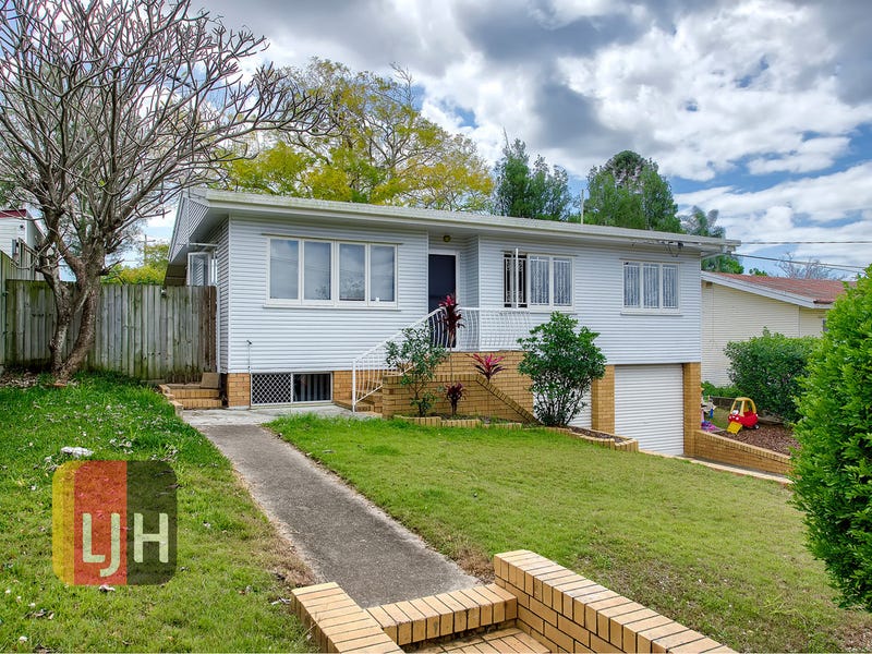 17 Quill Street, Stafford Heights, Qld 4053
