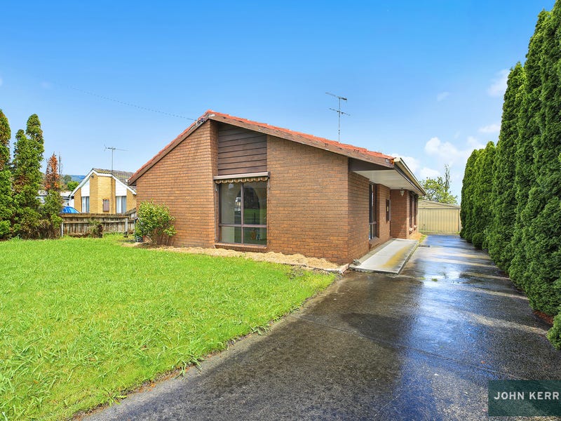 42 Randall Cres, Moe, VIC 3825 - realestate.com.au