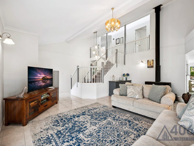30 Ironbark Place, Bellbowrie, Qld 4070 - Property Details