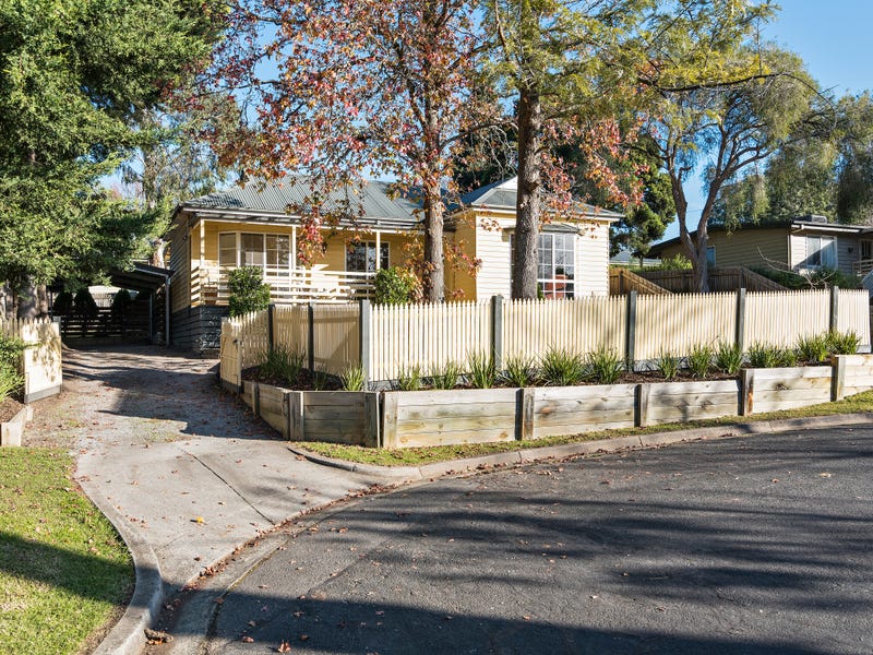 2 View Street, Croydon, VIC 3136 - realestate.com.au