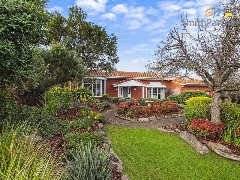 17 San Antonio Court, Wynn Vale, SA 5127 - realestate.com.au