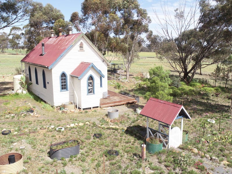 2521 Logan Wedderburn Road, Logan, Vic 3475 - Property Details