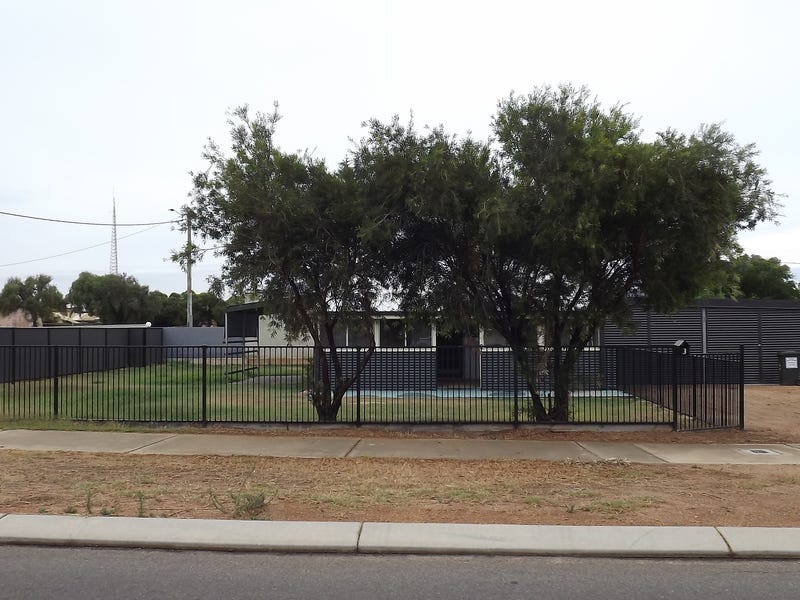 3 Church Street, Dongara, WA 6525 - realestate.com.au