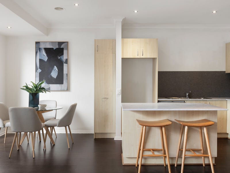 Real Estate & Property for Sale in Brighton, VIC 3186 (+2 locations ...