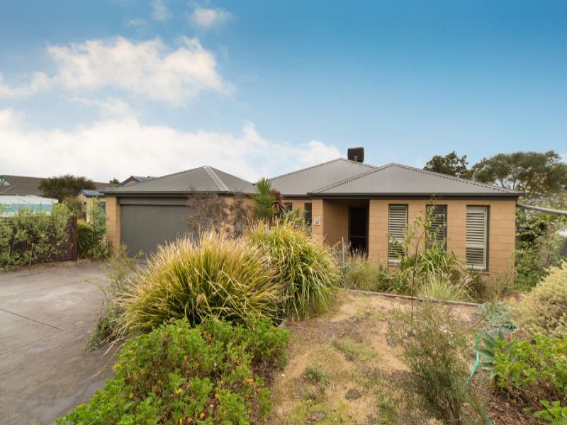 5 Crest Court, Mornington, Vic 3931 - Property Details