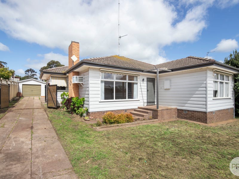 106 McKay Street, Learmonth, Vic 3352 - Property Details