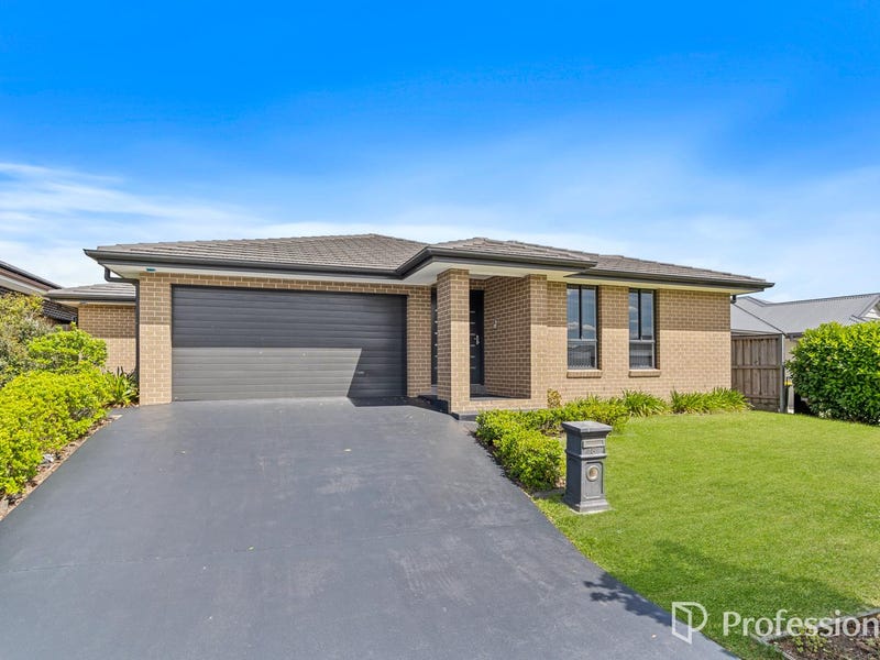 8 & 8A Nandewar Avenue, Airds, NSW 2560 - Property Details