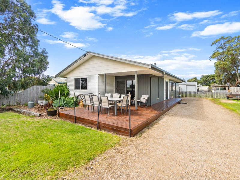 12 Main Road, Seaspray, Vic 3851 - Property Details