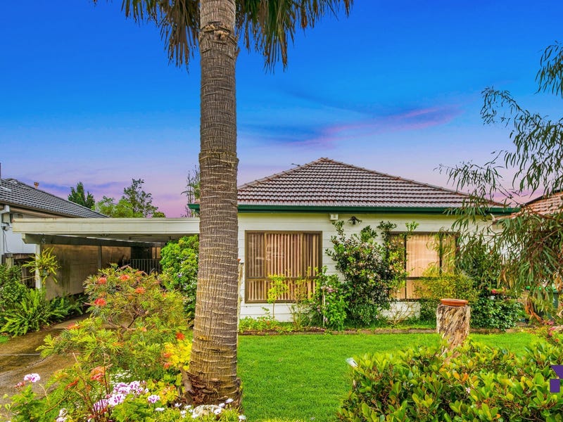 4 Iris Street, Sefton, NSW 2162 - Property Details