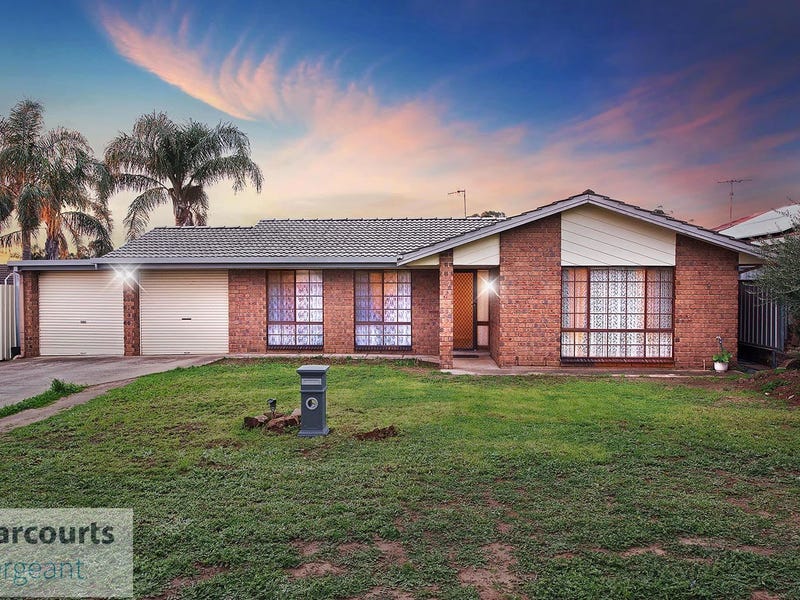 33 Browne Circuit, Craigmore, SA 5114 - realestate.com.au