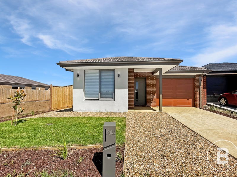 242 Kossuth Street, Sebastopol, VIC 3356 - realestate.com.au