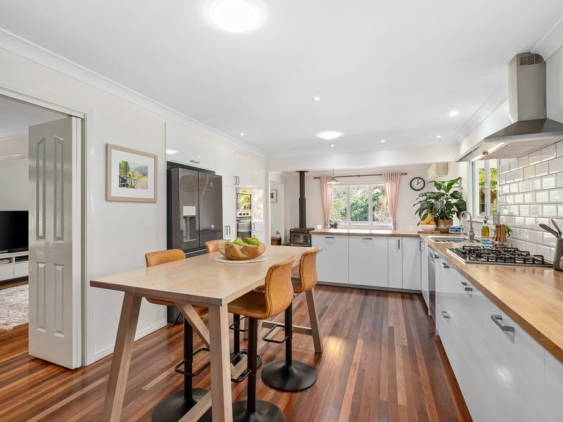 869 Upper Brookfield Road, Upper Brookfield, QLD 4069 - realestate.com.au