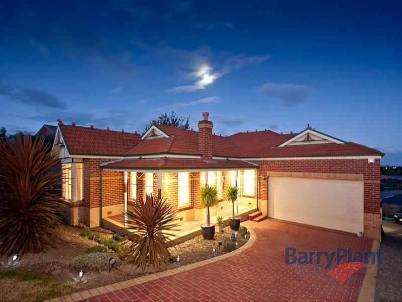 3 Royal Cres, Beaconsfield, VIC 3807 - realestate.com.au