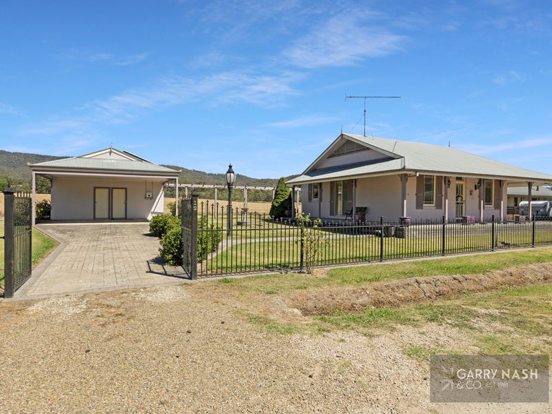 12 Valley View Drive, Whitfield, Vic 3733 - House for Sale - realestate ...