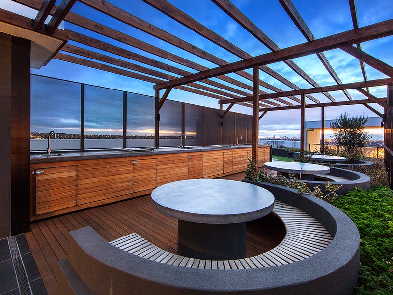 101/5 Elgar Court, Doncaster, Vic 3108 - Property Details