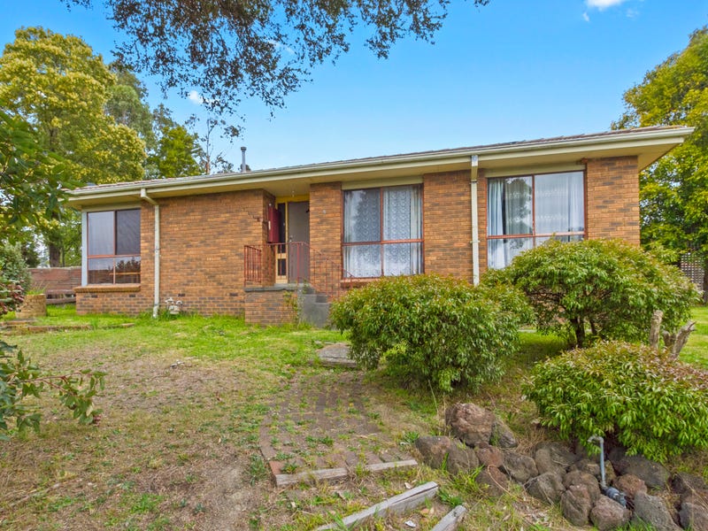 5 Bookoola Place, Churchill, Vic 3842 - Property Details