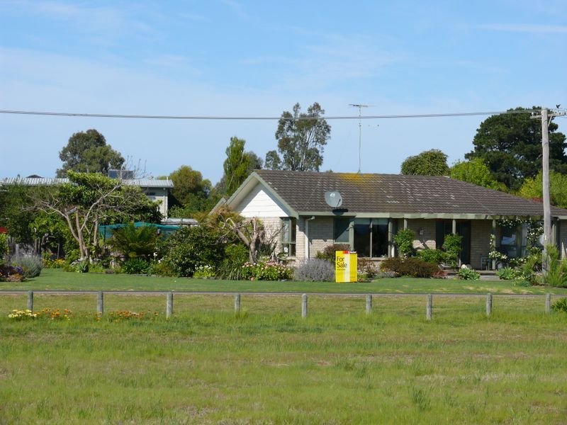 4 View Street, Paynesville, Vic 3880 - Property Details