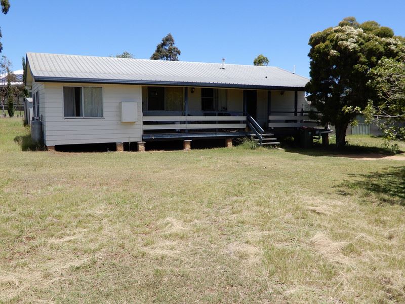 22 Hill Street, Nobby, Qld 4360 - Property Details