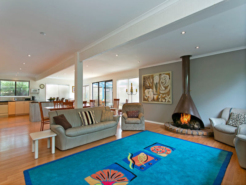 15 Rosebrook Street, Rosebud, Vic 3939 - Property Details