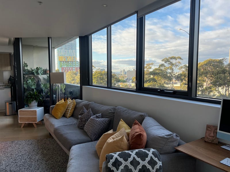 Real Estate & Property for Sale in Caulfield, VIC 3162 (+3 locations ...