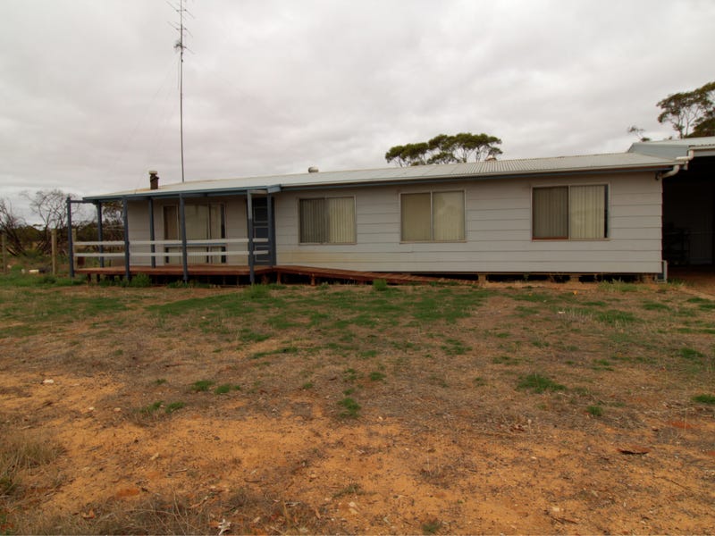 19 McCabe Road, Mindarie, SA 5309 - Property Details