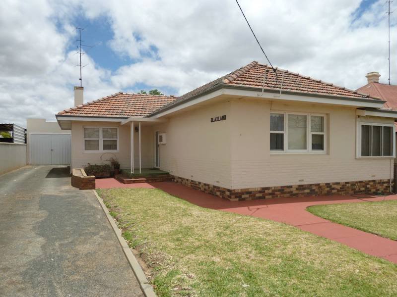 4 Duke Street, Northam, WA 6401 - Property Details