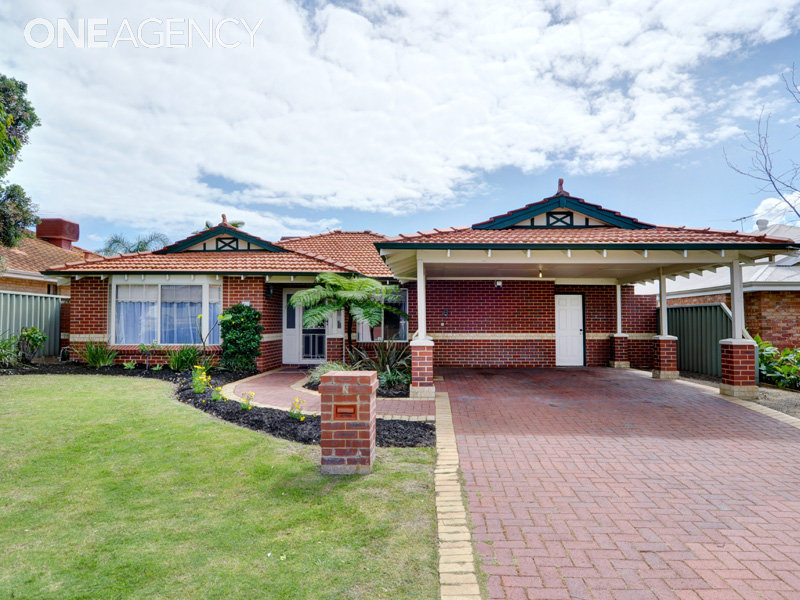 160 Woodvale Drive, Woodvale, WA 6026 - Property Details