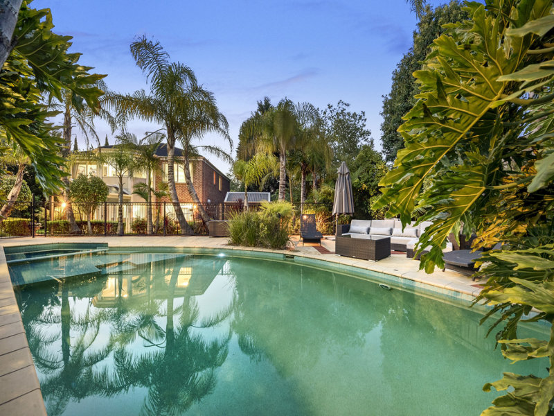 12 Aintree Avenue, Doncaster East, VIC 3109 - realestate.com.au