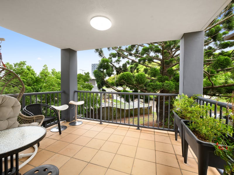 Real Estate & Property for Sale in Southport, QLD 4215 (+3 locations ...