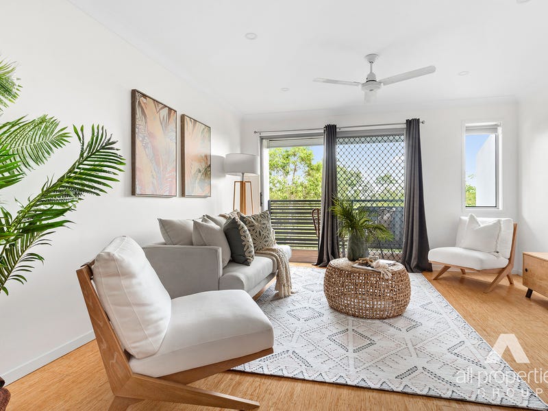 66/30 Taylor Place, MacKenzie, Qld 4156 - Property Details