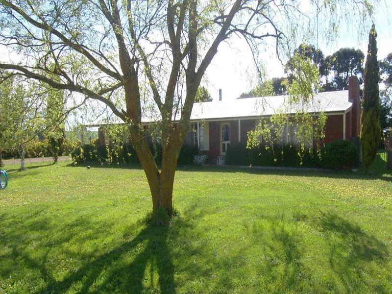 400 Ti Tree Road, Warrenheip, VIC 3352 - realestate.com.au