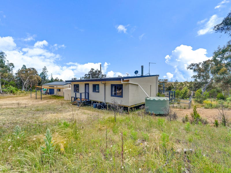 353 Scotts Road, Binjura, NSW 2630 - Property Details