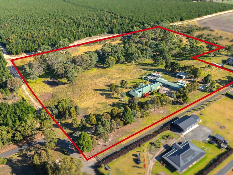 74 Boggy Creek Road, Longford, Vic 3851 - House for Sale - realestate ...