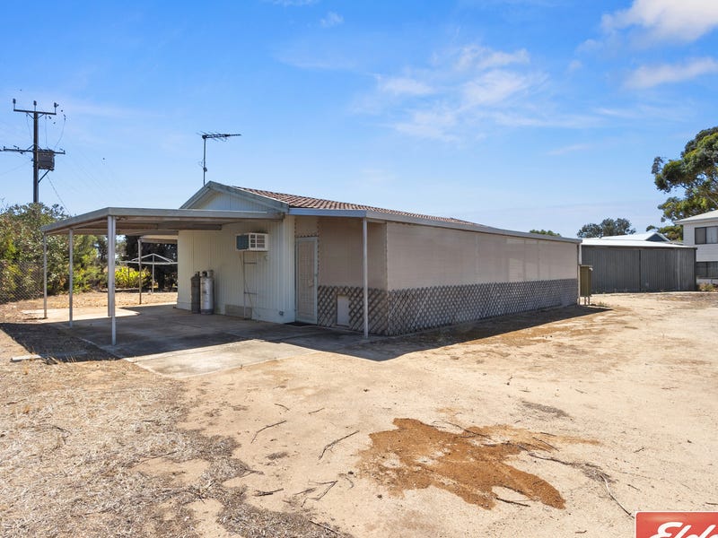 6 Cooper Street, Clinton, SA 5570 - Property Details