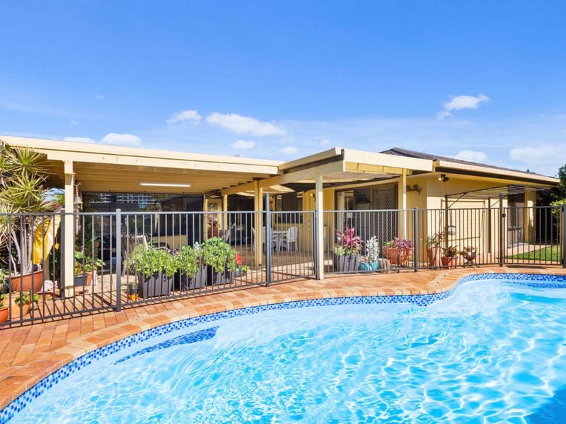 9 Thompson Street, Biggera Waters, QLD 4216 - realestate.com.au