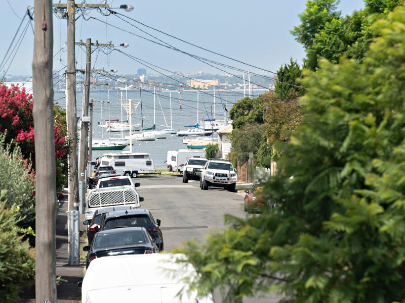 6/13 Dover Road, Williamstown, Vic 3016 - Property Details