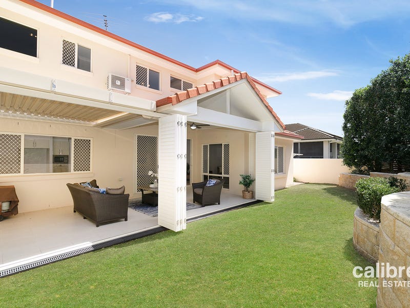 8 Rosemount Place, Carseldine, QLD 4034 - realestate.com.au