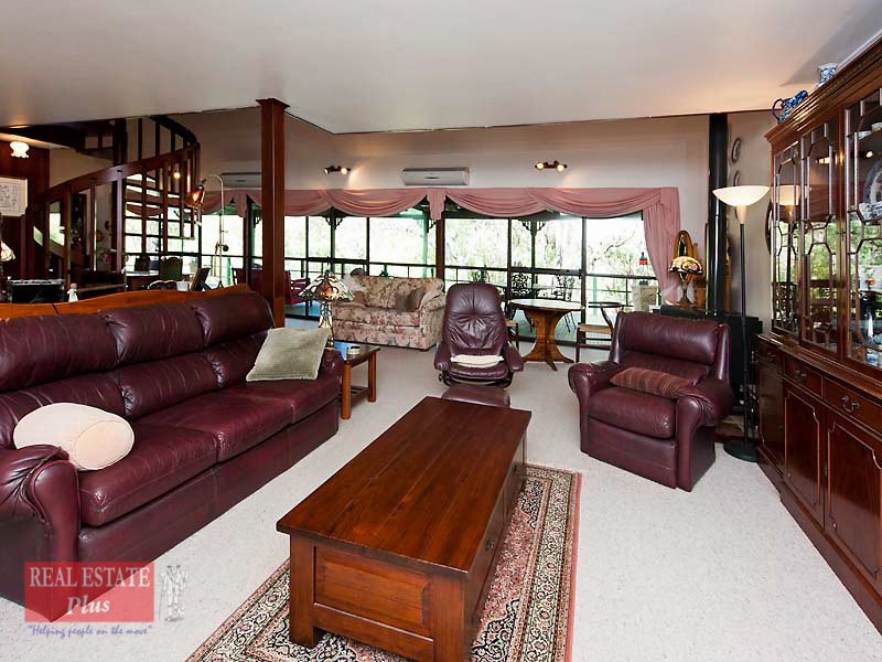 7 Rachel Court, Glen Forrest, WA 6071 - realestate.com.au