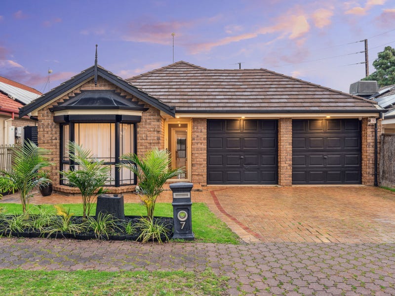 7 Chatswood Court, Oakden, SA 5086 - Property Details