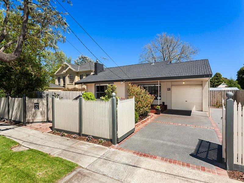18 Bridges Avenue, Edithvale, Vic 3196 - Property Details