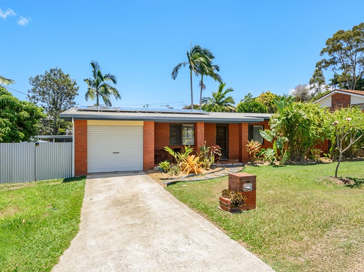 4 Mercedes Street, Clinton, Qld 4680 - Property Details