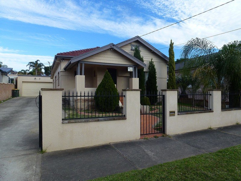 42 Hamilton Avenue, Earlwood, NSW 2206 - realestate.com.au