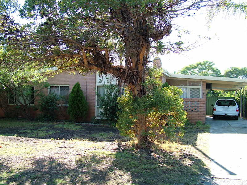 6 Caldecott Street, Thornlie, WA 6108 - realestate.com.au