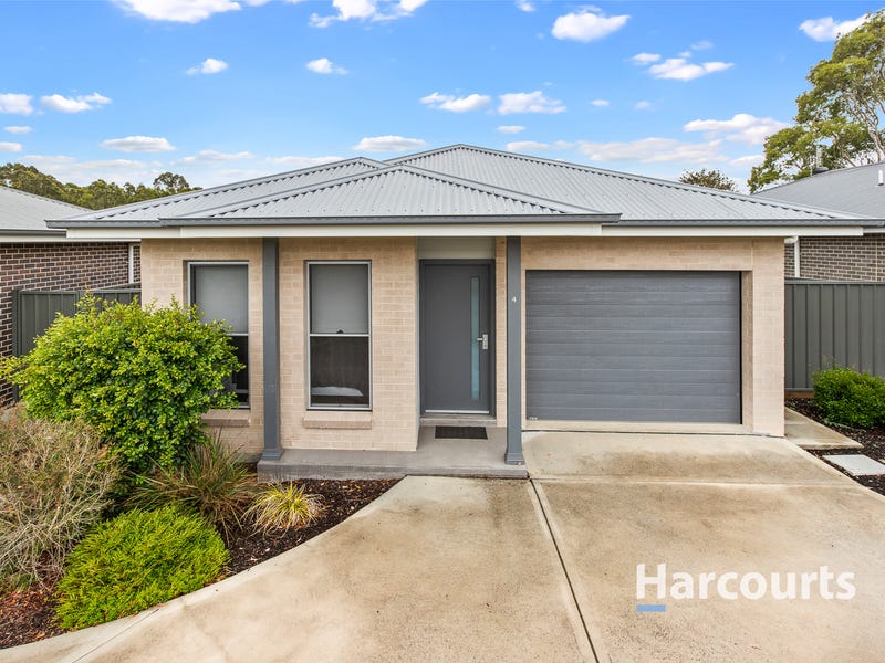 4/40 Diamond Circuit, Rutherford, NSW 2320 - Property Details